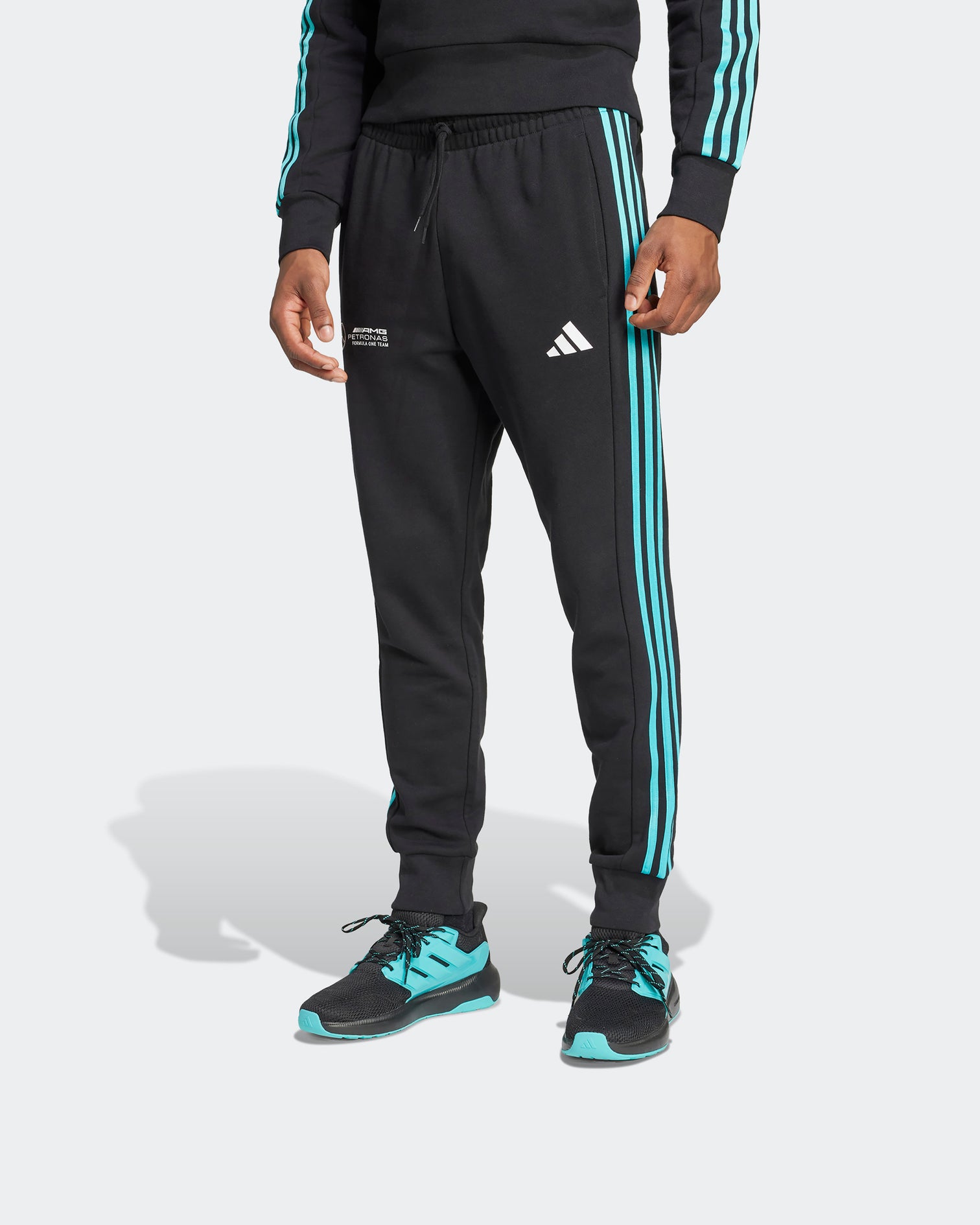 Official Mercedes-AMG PETRONAS F1 Team collections - Shop Mercedes ...