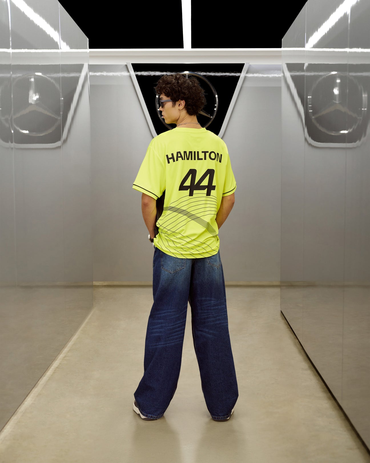 Lewis Hamilton F1 Merchandise | Official Mercedes-AMG F1 Store